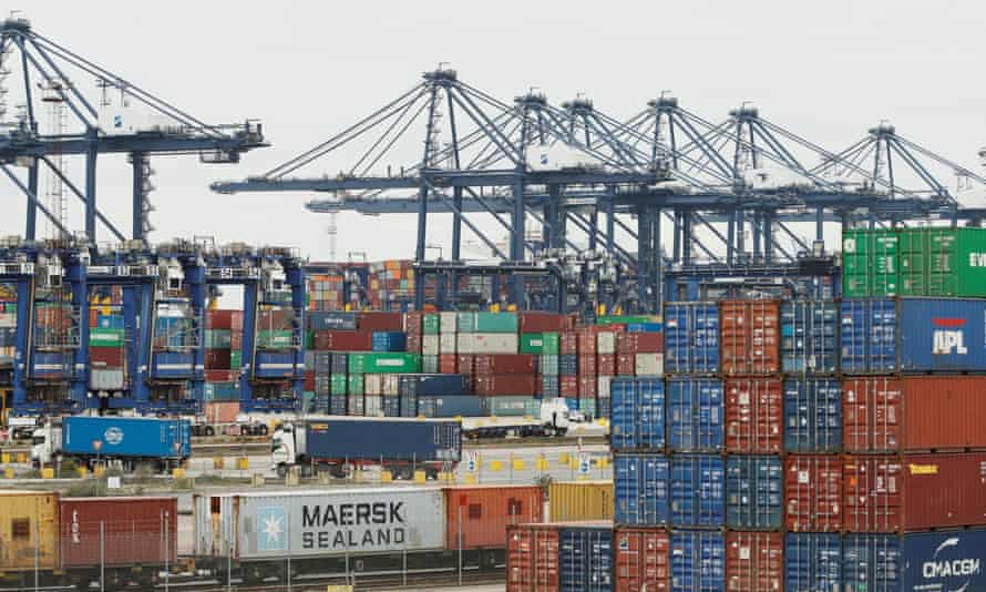 Shops Warn Of Christmas Stock Shortages As Ppe Shipments Clog Key Uk