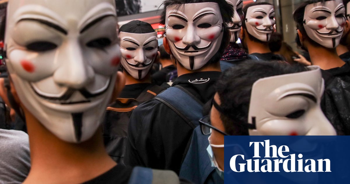 Hong Kong Protesters Defy The Mask Ban In Pictures World News The
