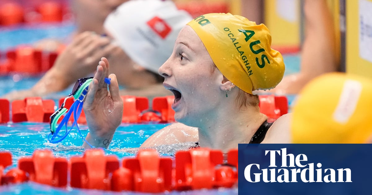 Mollie Ocallaghan Breaks 200m Freestyle Swimming World Record