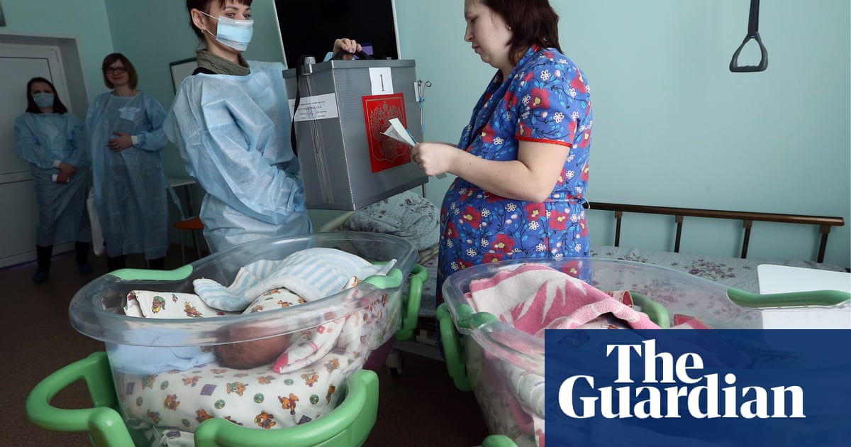 Russian Voters Go To The Polls In Pictures World News The Guardian