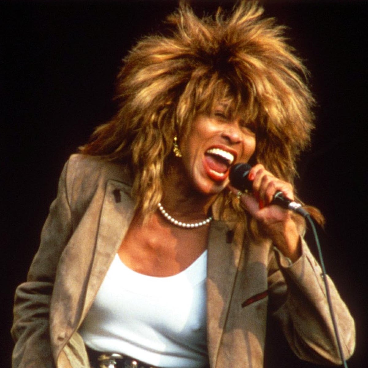 Tina Turner: Biography, Singer, Ike And Tina Turner | tunersread.com Tina Turner: Biography, Singer, Ike And Tina Turner | tunersread.com