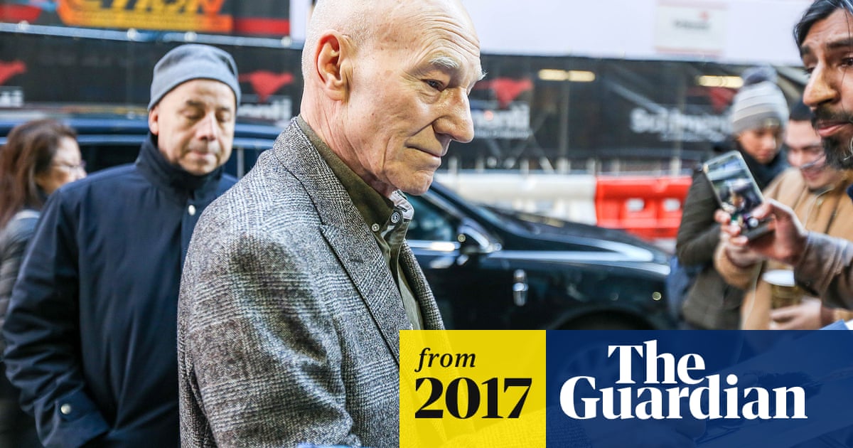 Patrick Stewart To Apply For US Citizenship To fight Trump Logan patrick-stewart-to-apply-for-us-citizenship-to-fight-trump-logan