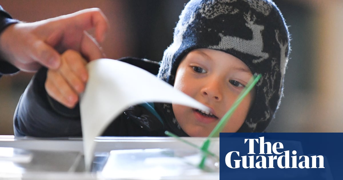 Russian Voters Go To The Polls In Pictures World News The Guardian