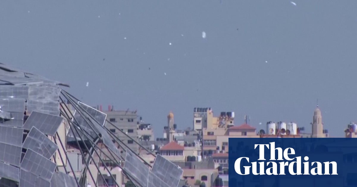 Israeli military drops thousands of leaflets over Gaza telling ... Israeli military drops thousands of leaflets over Gaza telling ...