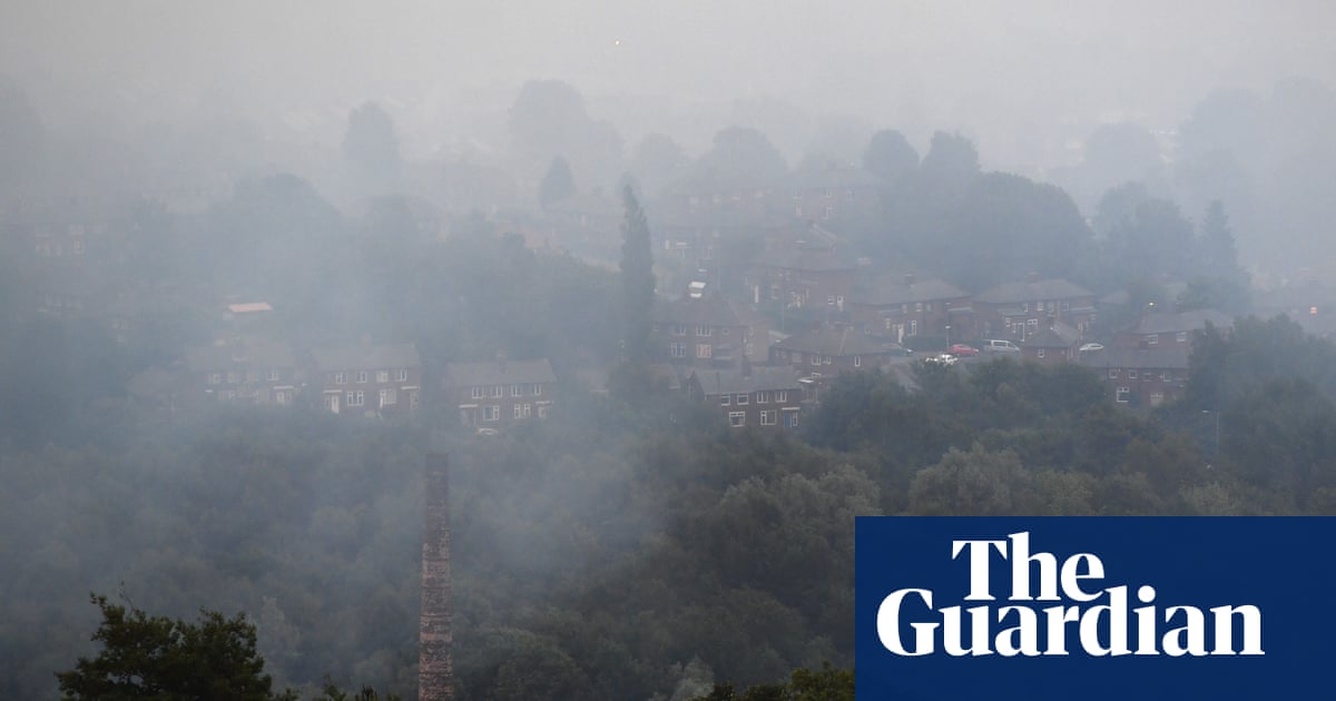 Wildfires Sweep Across Moors Outside Manchester In Pictures Uk News