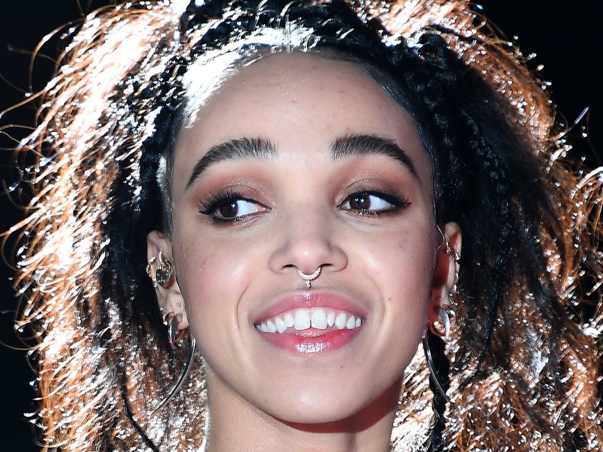 Fka Twigs : Pzlsggax6ywfgm - Fka twigs has filed a lawsuit against ... Fka Twigs : Pzlsggax6ywfgm - Fka twigs has filed a lawsuit against ...