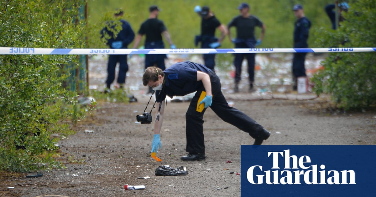 Six Thousand People Attend Two Illegal Raves In Greater Manchester Uk