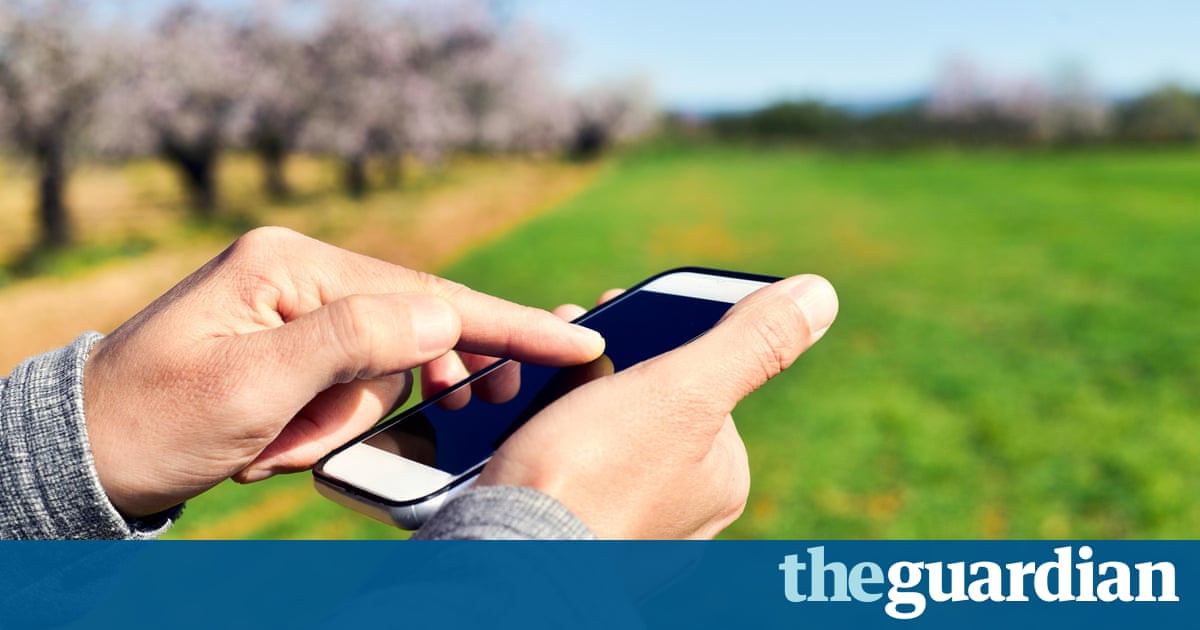 Court Rules Warrantless Collection Of Cellphone Location Data