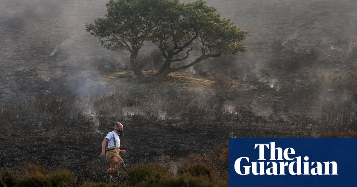 Wildfires Sweep Across Moors Outside Manchester In Pictures Uk News