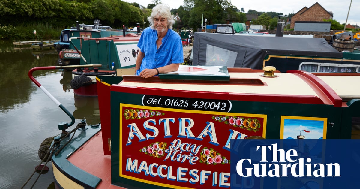 Canal Boat Painting In Pictures Art And Design The Guardian canal-boat-painting-in-pictures-art-and-design-the-guardian
