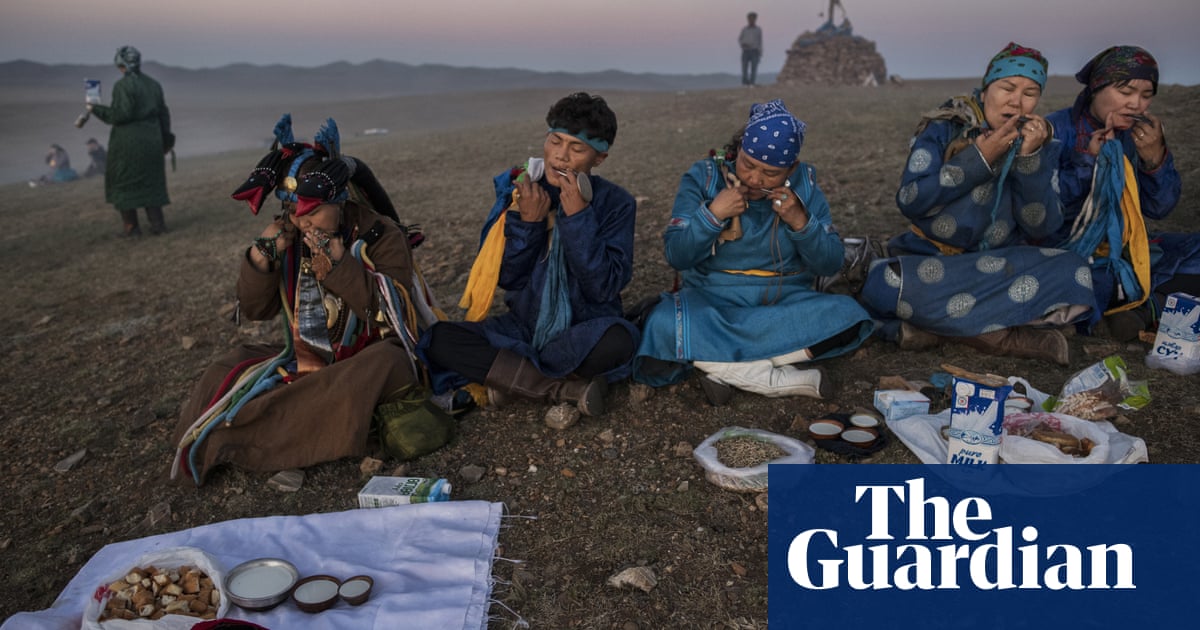 Mongolias Shamanic Rituals In Pictures World News The Guardian