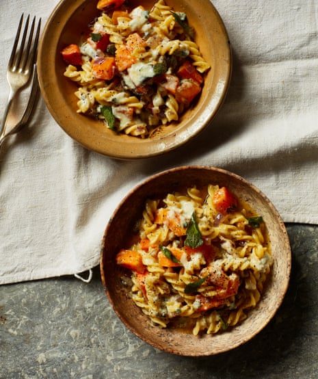 Rachel Roddys Work From Home Pasta Lunch Recipes Pasta The Guardian