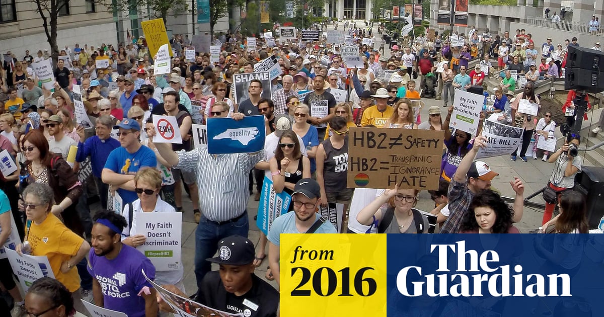 Justice Department Says North Carolina Anti Lgbt Law Violates Civil
