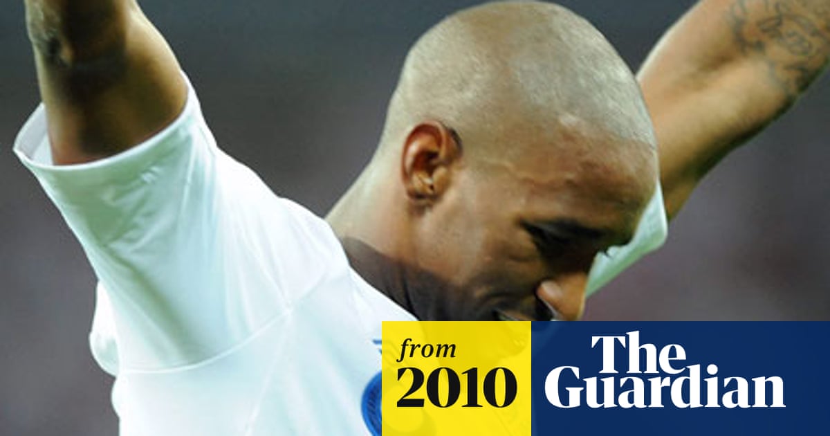 England hat-trick hero Jermain Defoe salutes Wayne Rooney | England ... England hat-trick hero Jermain Defoe salutes Wayne Rooney | England ...