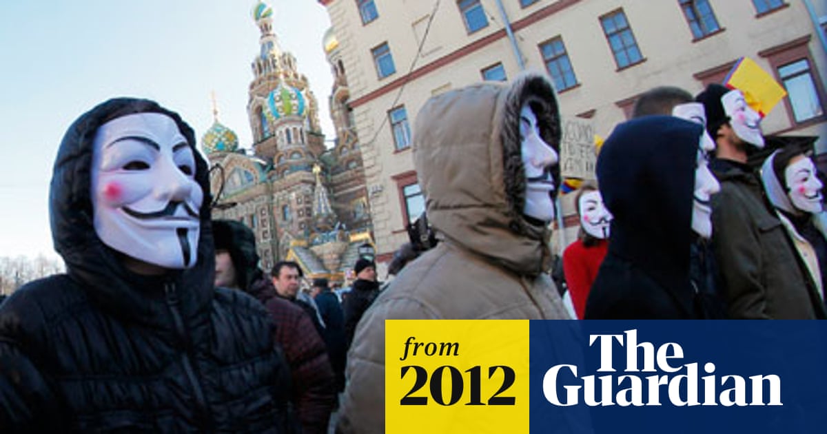 Nervous Kremlin Seeks To Purge Russias Internet Of Western