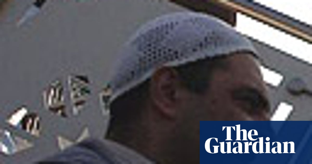 Police forced to defend terror investigation after two freed over ... Police forced to defend terror investigation after two freed over ...