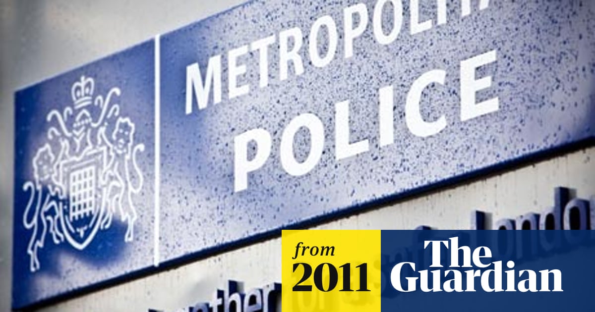Met Police To Explain Legal Threat Against Guardian To Mps In Secret