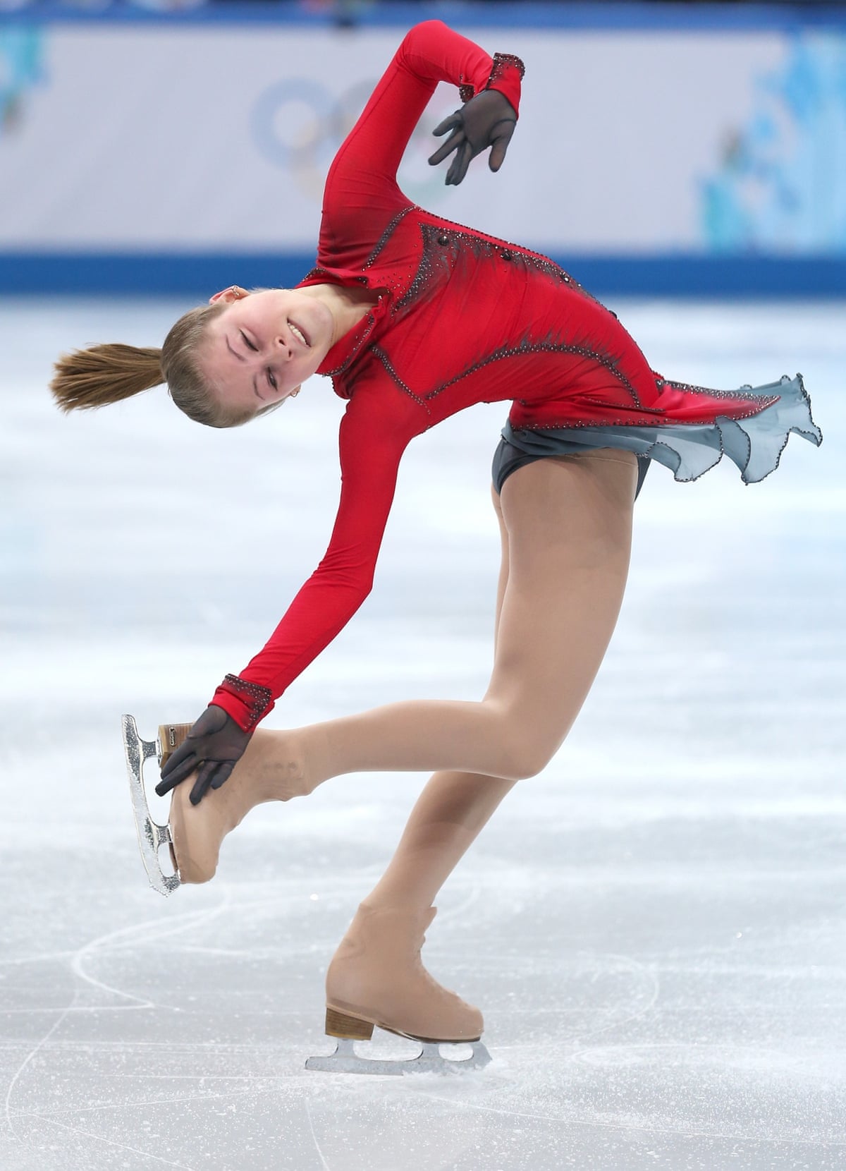 Sochi 2014 Yulia Lipnitskaya Wows Crowds At The Winter Olympics In