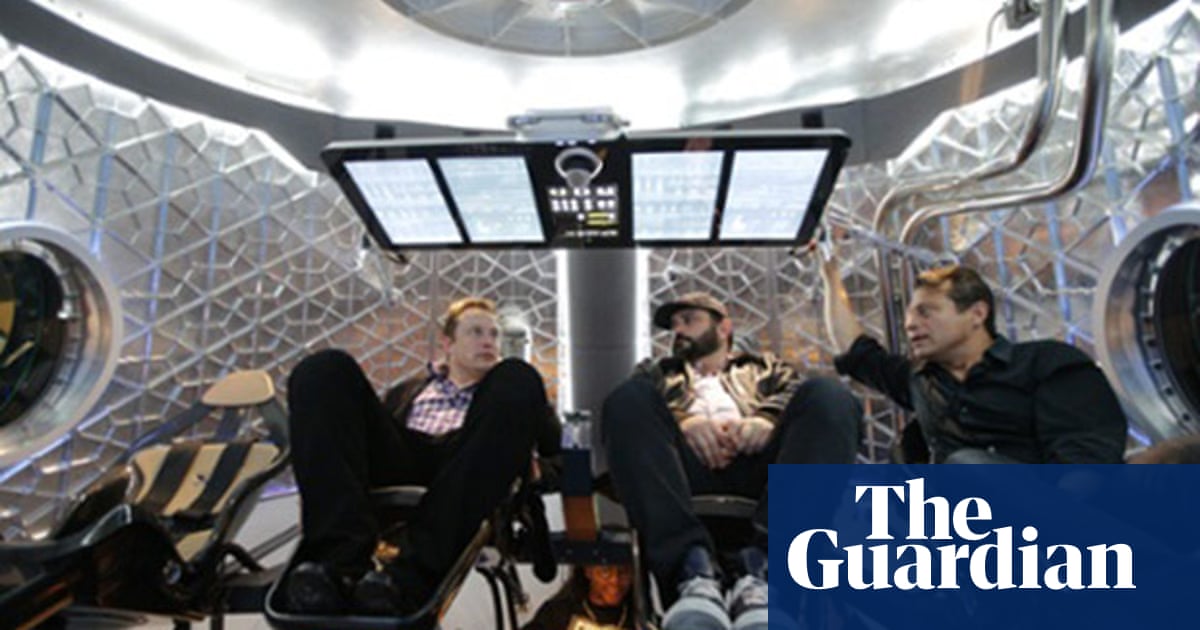 Elon Musk unveils Dragon V2 spacecraft for seven astronauts | SpaceX ... Elon Musk unveils Dragon V2 spacecraft for seven astronauts | SpaceX ...