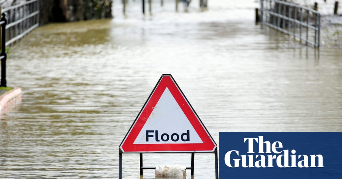 Flood Warning As Heavy Rain Forecast For England And Wales Uk Weather
